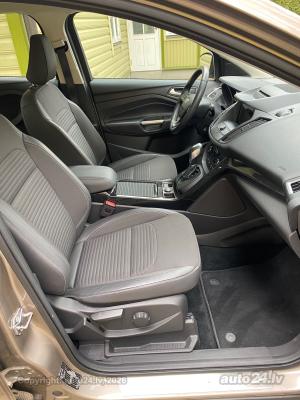 Brūns Ford Kuga 2019 Tartu, ar dzinēja tilpumu 2.00 L un nobraukumu 140 tūkst. km par 13900 €, foto 14 vietnē AUTOMOTO.COM.LV