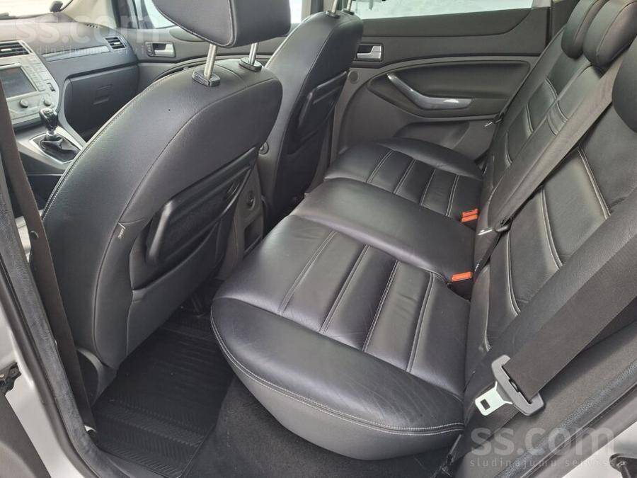 Ford Kuga 2008 Dobele, ar dzinēja tilpumu 2.00 L un nobraukumu 237 tūkst. km par 5990 €, foto 10 vietnē AUTOMOTO.COM.LV