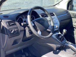Ford Kuga 2008 in Taurage, with an engine capacity of 2.00 L and mileage of 257 thousand km for 4700 €, photo 8 on AUTOMOTO.COM.LV