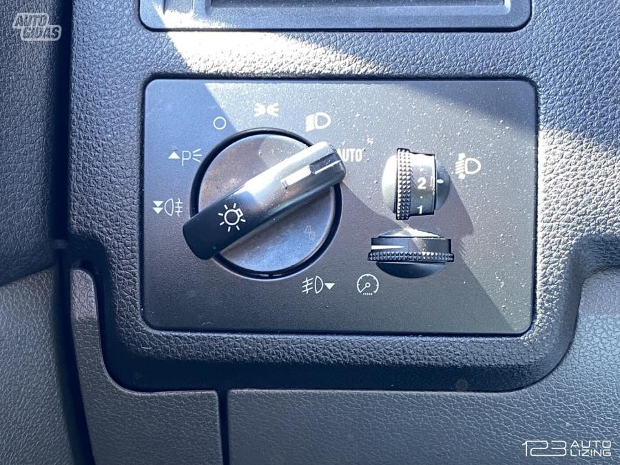 Ford Kuga 2008 in Taurage, with an engine capacity of 2.00 L and mileage of 257 thousand km for 4700 €, photo 16 on AUTOMOTO.COM.LV