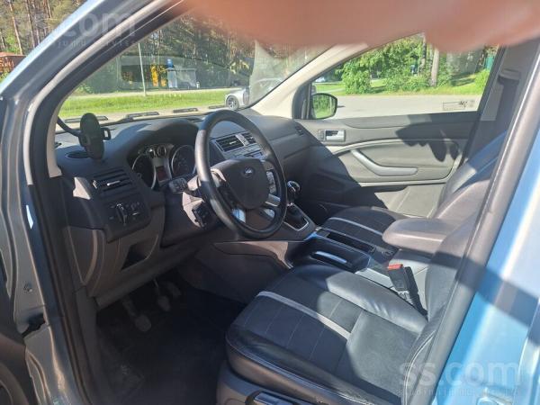 Ford Kuga 2008 in Riga, with an engine capacity of 2.00 L and mileage of 177 thousand km for 4500 €, photo 7 on AUTOMOTO.COM.LV