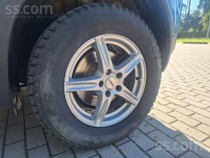 Ford Kuga 2008 in Riga, with an engine capacity of 2.00 L and mileage of 177 thousand km for 4500 €, photo 15 on AUTOMOTO.COM.LV