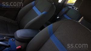 Ford Kuga 2008 Rīga, ar dzinēja tilpumu 2.00 L un nobraukumu 240 tūkst. km par 4000 €, foto 5 vietnē AUTOMOTO.COM.LV