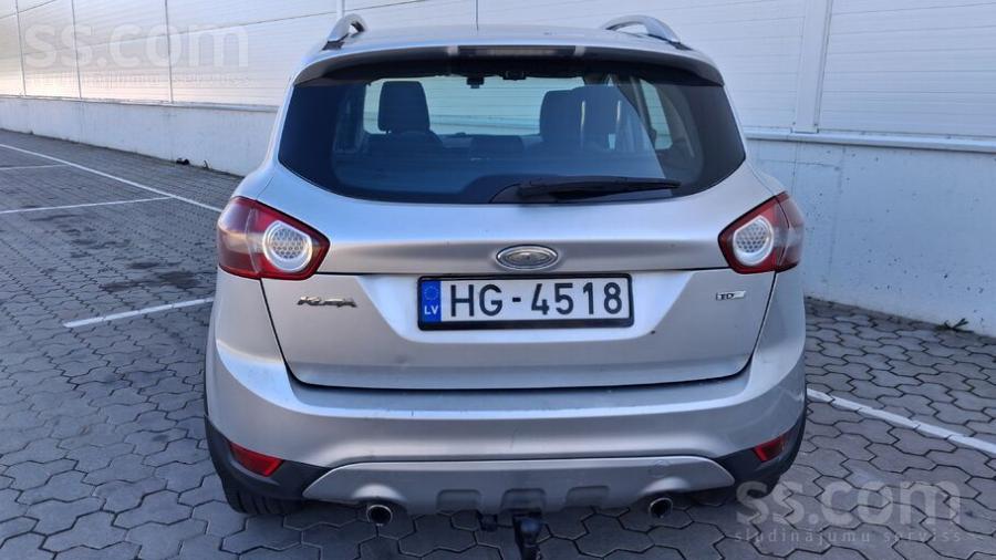 Ford Kuga 2008 Rīga, ar dzinēja tilpumu 2.00 L un nobraukumu 240 tūkst. km par 4000 €, foto 15 vietnē AUTOMOTO.COM.LV