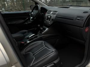 Ford Kuga 2008 Rīga, ar dzinēja tilpumu 2.00 L un nobraukumu 242 tūkst. km par 6500 €, foto 7 vietnē AUTOMOTO.COM.LV