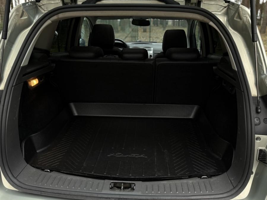 Ford Kuga 2008 Rīga, ar dzinēja tilpumu 2.00 L un nobraukumu 242 tūkst. km par 6500 €, foto 11 vietnē AUTOMOTO.COM.LV