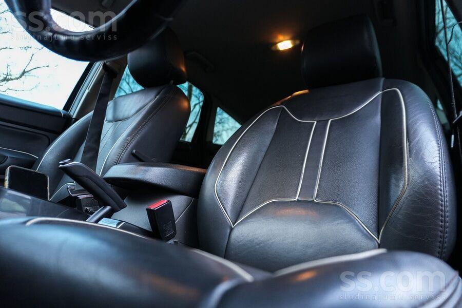Ford Kuga 2009 in Riga, with an engine capacity of 2.00 L and mileage of 242 thousand km for 6290 €, photo 7 on AUTOMOTO.COM.LV