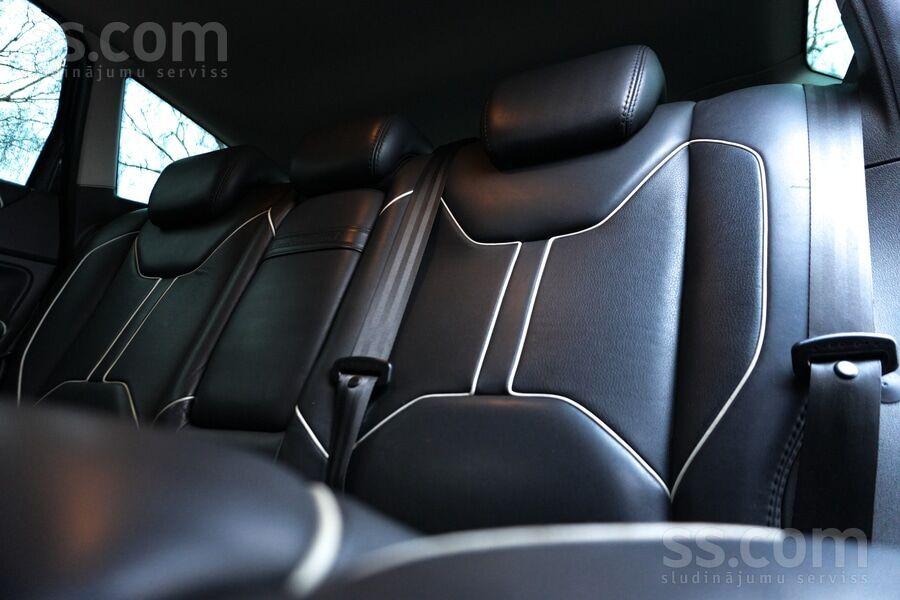 Ford Kuga 2009 in Riga, with an engine capacity of 2.00 L and mileage of 242 thousand km for 6290 €, photo 8 on AUTOMOTO.COM.LV