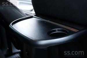 Ford Kuga 2009 in Riga, with an engine capacity of 2.00 L and mileage of 242 thousand km for 6290 €, photo 16 on AUTOMOTO.COM.LV