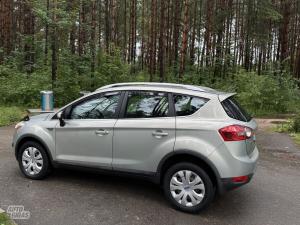 Ford Kuga 2009 in Vilnius, with an engine capacity of 2.00 L and mileage of 260 thousand km for 3249 €, photo 10 on AUTOMOTO.COM.LV