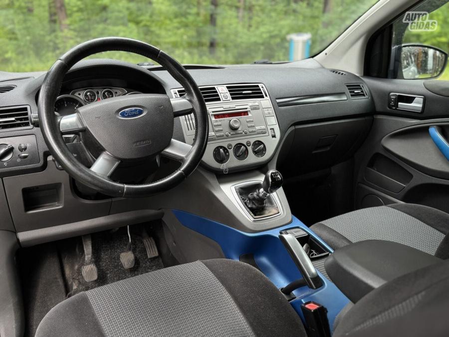 Ford Kuga 2009 in Vilnius, with an engine capacity of 2.00 L and mileage of 260 thousand km for 3249 €, photo 13 on AUTOMOTO.COM.LV