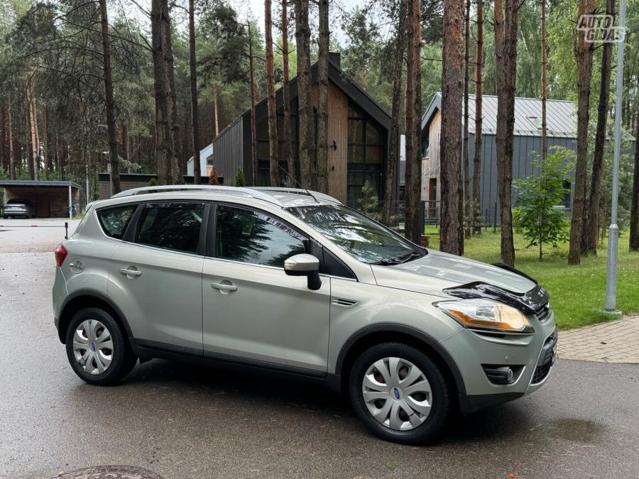 Ford Kuga 2009 in Vilnius, with an engine capacity of 2.00 L and mileage of 260 thousand km for 2999 €, photo 6 on AUTOMOTO.COM.LV