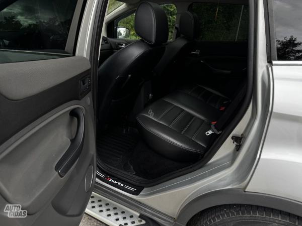 Ford Kuga 2009 in Ukmerge, with an engine capacity of 2.00 L and mileage of 410 thousand km for 3450 €, photo 8 on AUTOMOTO.COM.LV