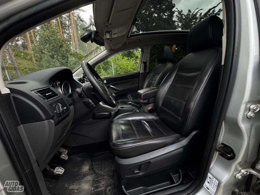 Ford Kuga 2009 in Ukmerge, with an engine capacity of 2.00 L and mileage of 410 thousand km for 3450 €, photo 11 on AUTOMOTO.COM.LV