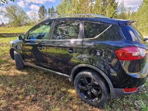 Ford Kuga 2009 Šauļi, ar dzinēja tilpumu 2.00 L un nobraukumu 0 tūkst. km par 5900 €, foto 3 vietnē AUTOMOTO.COM.LV