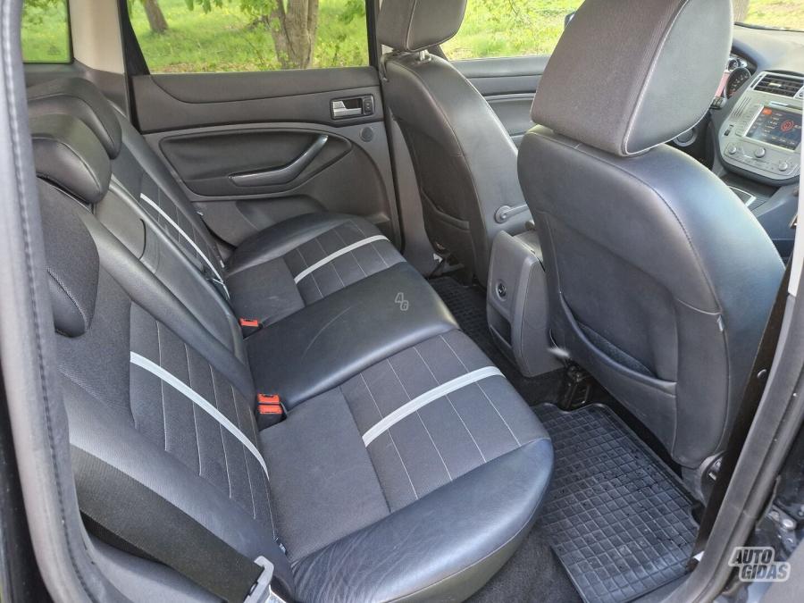 Ford Kuga 2009 Šauļi, ar dzinēja tilpumu 2.00 L un nobraukumu 0 tūkst. km par 5900 €, foto 14 vietnē AUTOMOTO.COM.LV