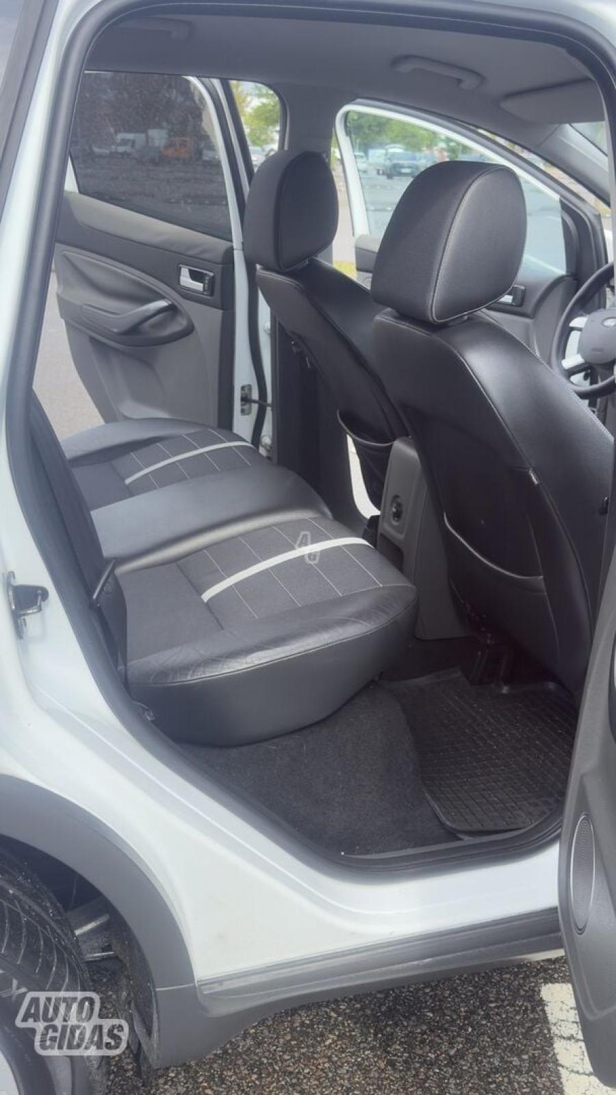 Ford Kuga 2010 Klaipėda, ar dzinēja tilpumu 2.00 L un nobraukumu 281 tūkst. km par 6500 €, foto 11 vietnē AUTOMOTO.COM.LV