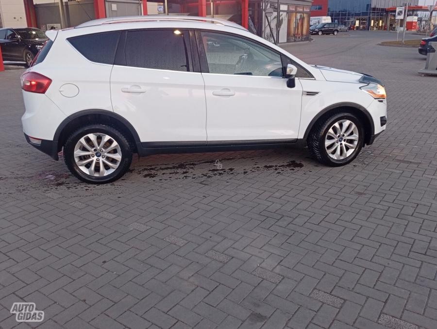 Ford Kuga 2011 in Prienai, with an engine capacity of 2.00 L and mileage of 151 thousand km for 4500 €, photo 4 on AUTOMOTO.COM.LV