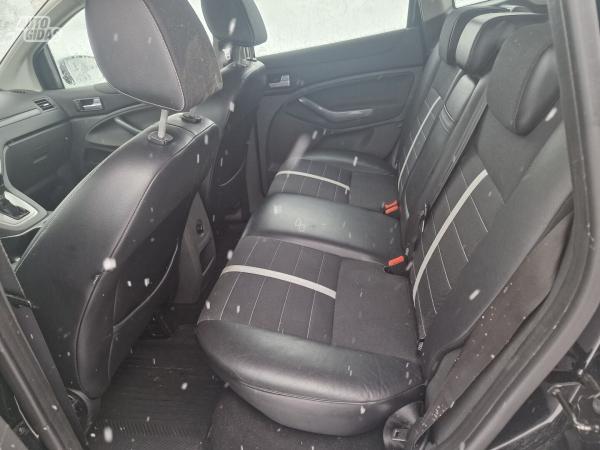 Ford Kuga 2011 in Kelme, with an engine capacity of 2.00 L and mileage of 317 thousand km for 3800 €, photo 6 on AUTOMOTO.COM.LV