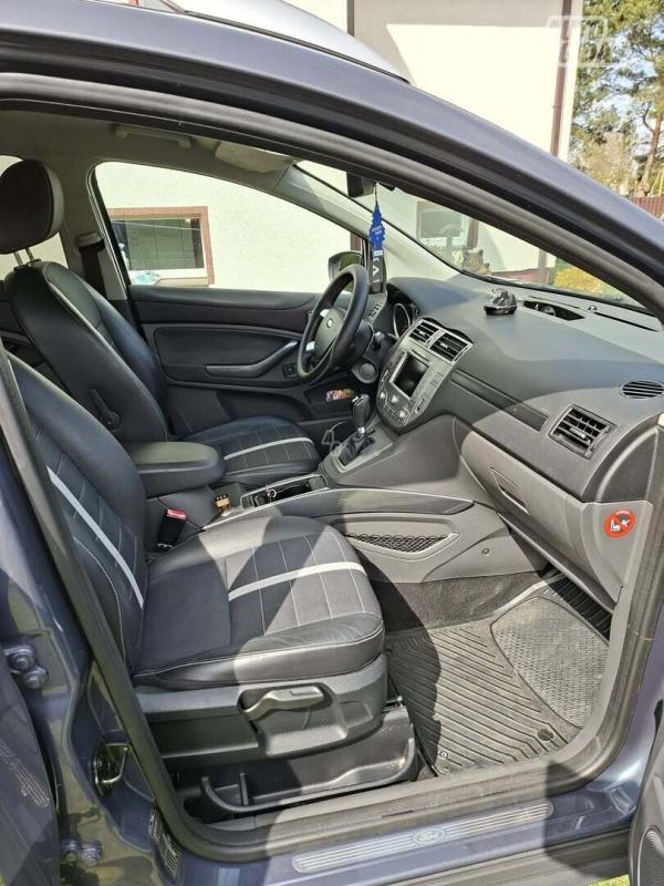 Ford Kuga 2011 in Kazlu Ruda, with an engine capacity of 2.00 L and mileage of 205 thousand km for 5500 €, photo 6 on AUTOMOTO.COM.LV