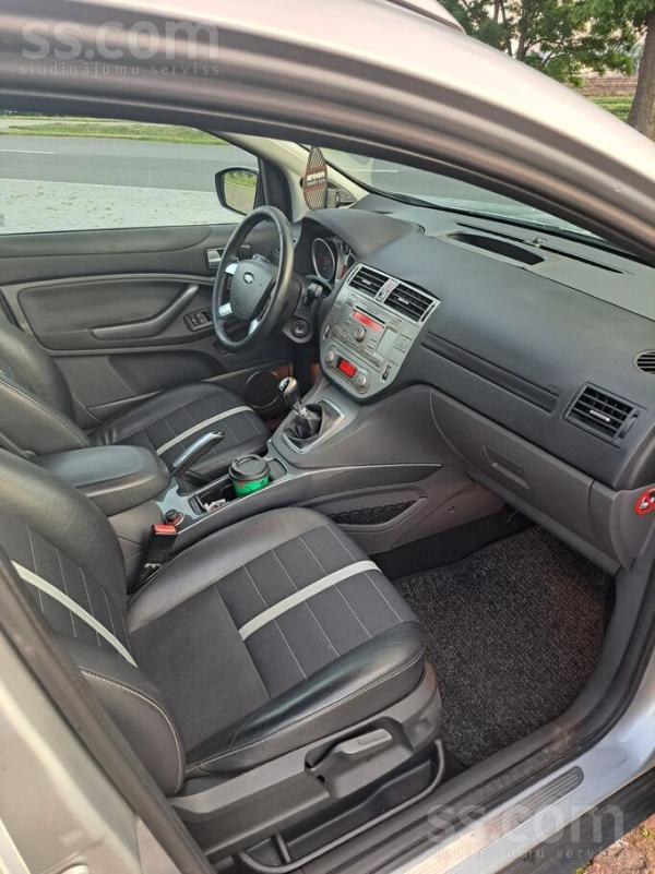 Ford Kuga 2011 in Daugavpils, with an engine capacity of 2.00 L and mileage of 250 thousand km for 5000 €, photo 4 on AUTOMOTO.COM.LV