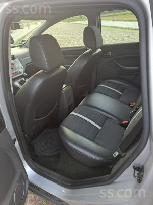 Ford Kuga 2011 Daugavpils, ar dzinēja tilpumu 2.00 L un nobraukumu 250 tūkst. km par 5000 €, foto 13 vietnē AUTOMOTO.COM.LV