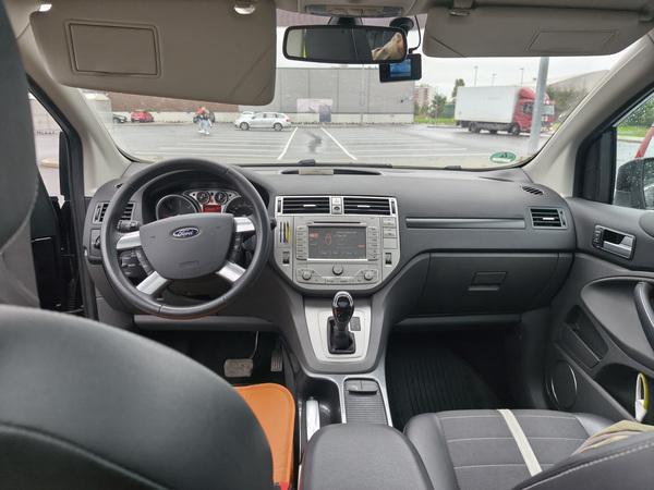Ford Kuga 2011 Tallina, ar dzinēja tilpumu 2.00 L un nobraukumu 90 tūkst. km par 7500 €, foto 4 vietnē AUTOMOTO.COM.LV