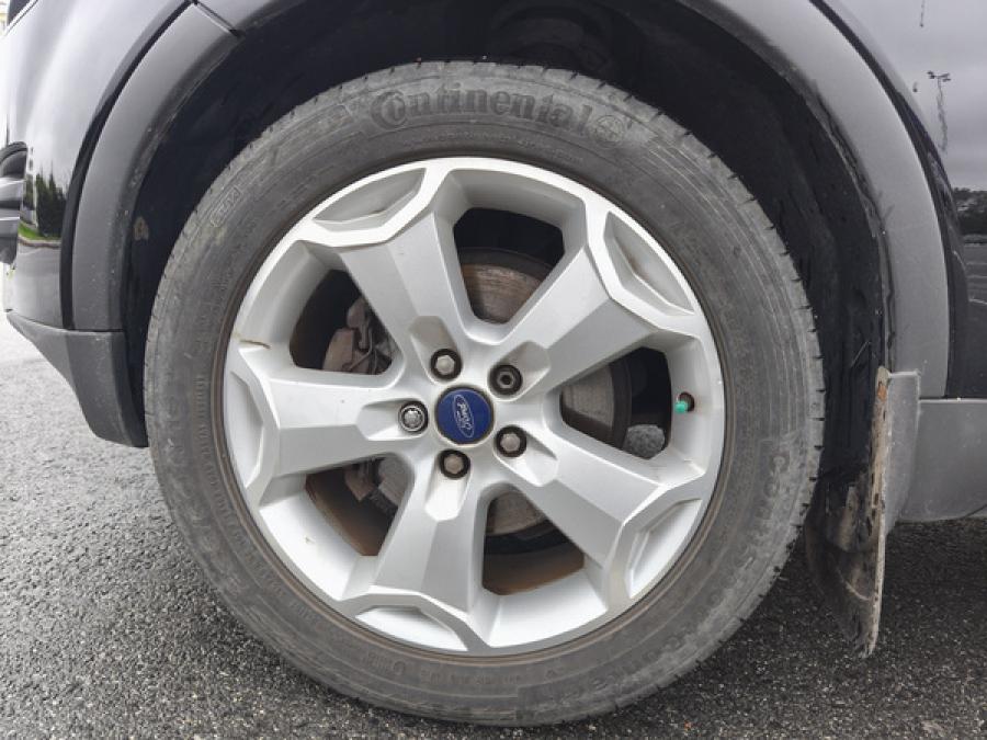 Ford Kuga 2011 Tallina, ar dzinēja tilpumu 2.00 L un nobraukumu 90 tūkst. km par 7500 €, foto 8 vietnē AUTOMOTO.COM.LV