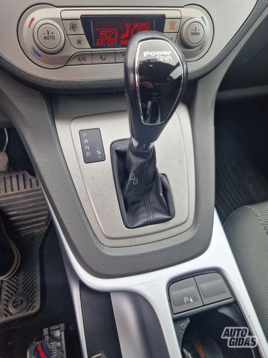 Ford Kuga 2012 in Siauliai, with an engine capacity of 2.00 L and mileage of 243 thousand km for 5600 €, photo 7 on AUTOMOTO.COM.LV