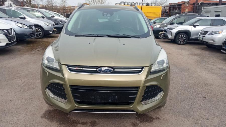 Ford Kuga 2012 in Panevezys, with an engine capacity of 2.00 L and mileage of 203 thousand km for 8000 €, photo 5 on AUTOMOTO.COM.LV