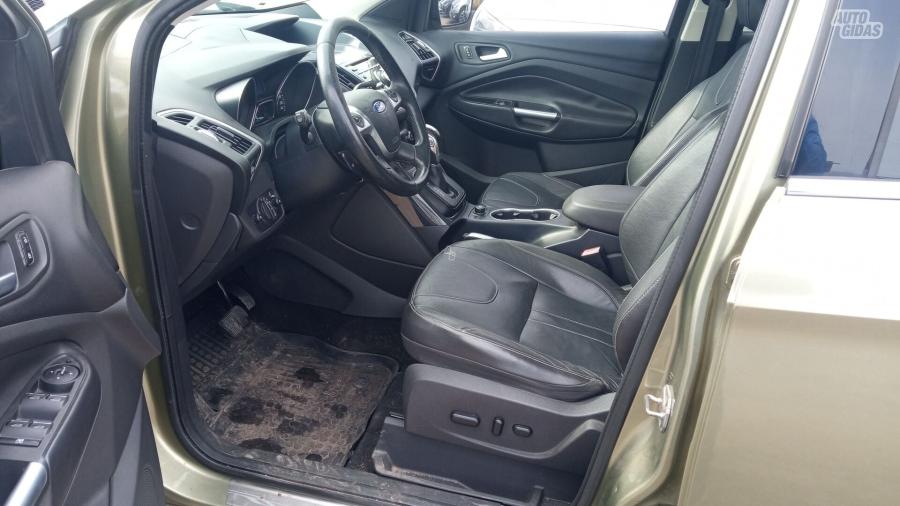 Ford Kuga 2012 in Panevezys, with an engine capacity of 2.00 L and mileage of 203 thousand km for 8000 €, photo 21 on AUTOMOTO.COM.LV