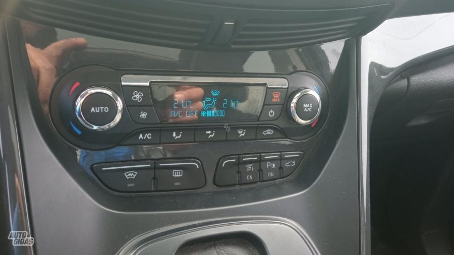 Ford Kuga 2012 in Panevezys, with an engine capacity of 2.00 L and mileage of 203 thousand km for 8000 €, photo 24 on AUTOMOTO.COM.LV