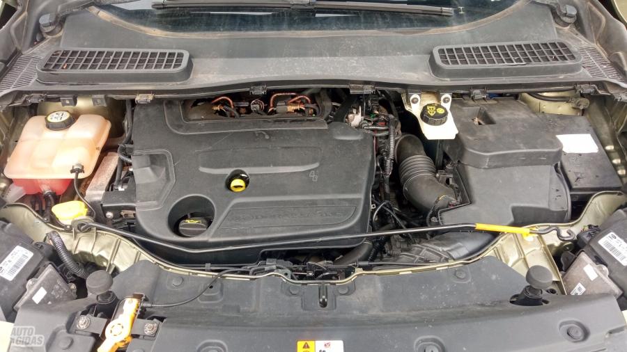 Ford Kuga 2012 in Panevezys, with an engine capacity of 2.00 L and mileage of 203 thousand km for 8000 €, photo 36 on AUTOMOTO.COM.LV