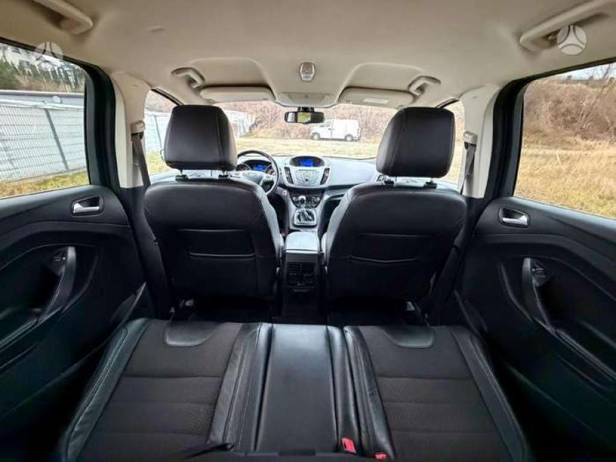 Ford Kuga 2013 Šauļi, ar dzinēja tilpumu 2.00 L un nobraukumu 255 tūkst. km par 8450 €, foto 26 vietnē AUTOMOTO.COM.LV
