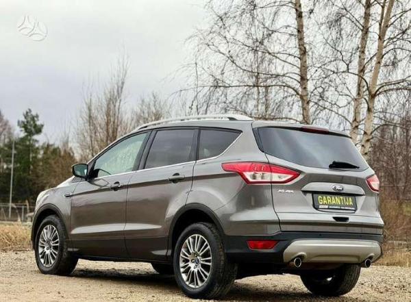 Ford Kuga 2013 in Siauliai, with an engine capacity of 2.00 L and mileage of 255 thousand km for 8450 €, photo 3 on AUTOMOTO.COM.LV