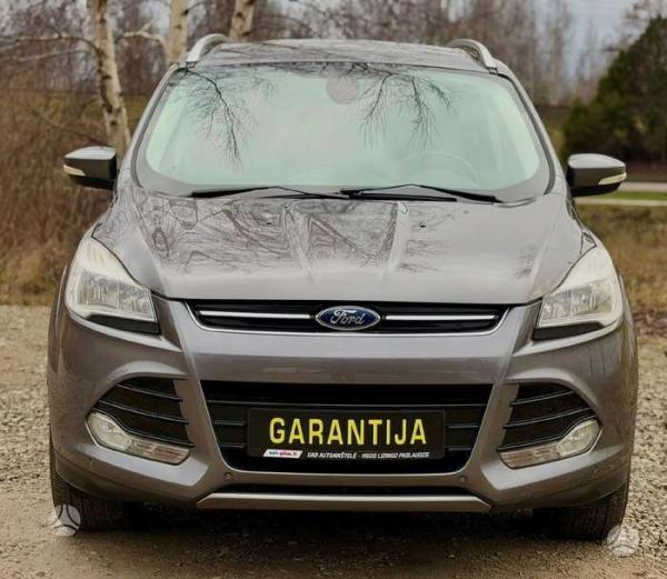 Ford Kuga 2013 in Siauliai, with an engine capacity of 2.00 L and mileage of 255 thousand km for 8450 €, photo 5 on AUTOMOTO.COM.LV