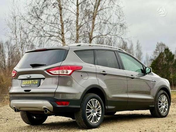 Ford Kuga 2013 in Siauliai, with an engine capacity of 2.00 L and mileage of 255 thousand km for 8450 €, photo 4 on AUTOMOTO.COM.LV