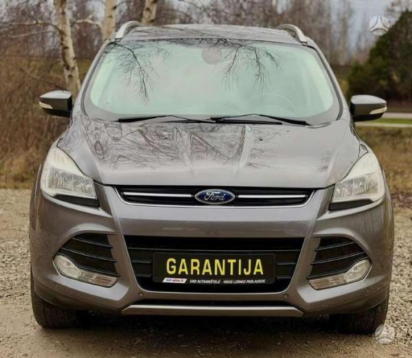 Ford Kuga 2013 in Siauliai, with an engine capacity of 2.00 L and mileage of 255 thousand km for 8450 €, photo 5 on AUTOMOTO.COM.LV