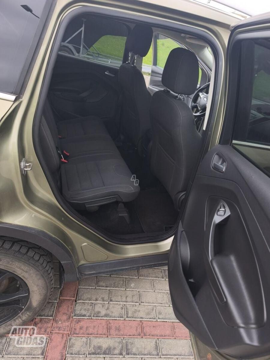 Ford Kuga 2013 in Vilnius, with an engine capacity of 1.60 L and mileage of 293 thousand km for 8200 €, photo 8 on AUTOMOTO.COM.LV
