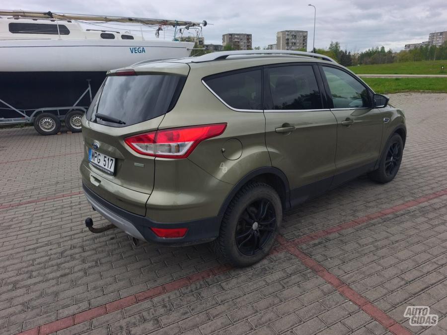 Ford Kuga 2013 in Vilnius, with an engine capacity of 1.60 L and mileage of 293 thousand km for 8200 €, photo 13 on AUTOMOTO.COM.LV
