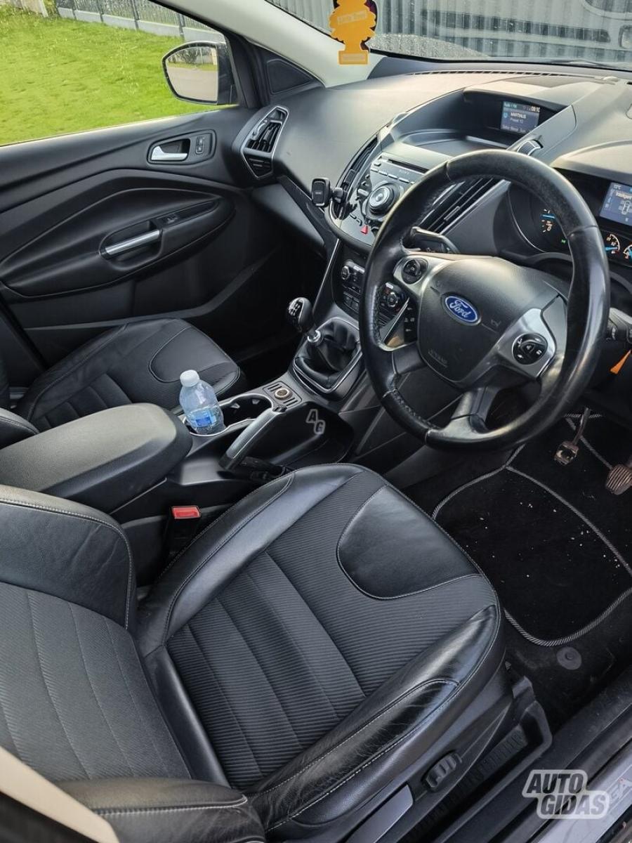 Ford Kuga 2013 Panevēža, ar dzinēja tilpumu 2.00 L un nobraukumu 226 tūkst. km par 2950 €, foto 12 vietnē AUTOMOTO.COM.LV