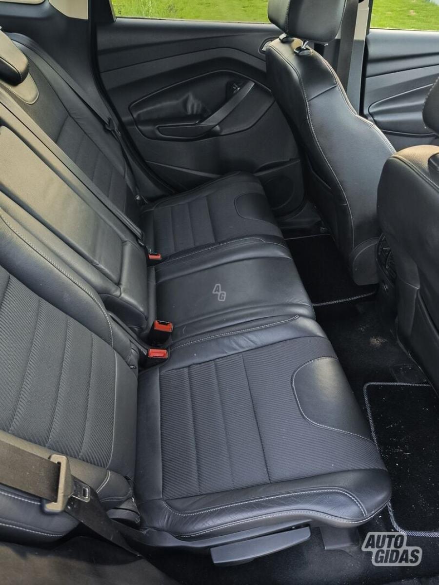Ford Kuga 2013 Panevēža, ar dzinēja tilpumu 2.00 L un nobraukumu 226 tūkst. km par 2950 €, foto 14 vietnē AUTOMOTO.COM.LV