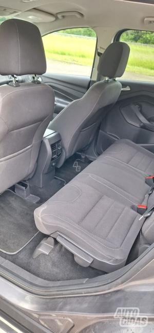 Ford Kuga 2013 Jurbarkas, ar dzinēja tilpumu 2.00 L un nobraukumu 206 tūkst. km par 5900 €, foto 8 vietnē AUTOMOTO.COM.LV
