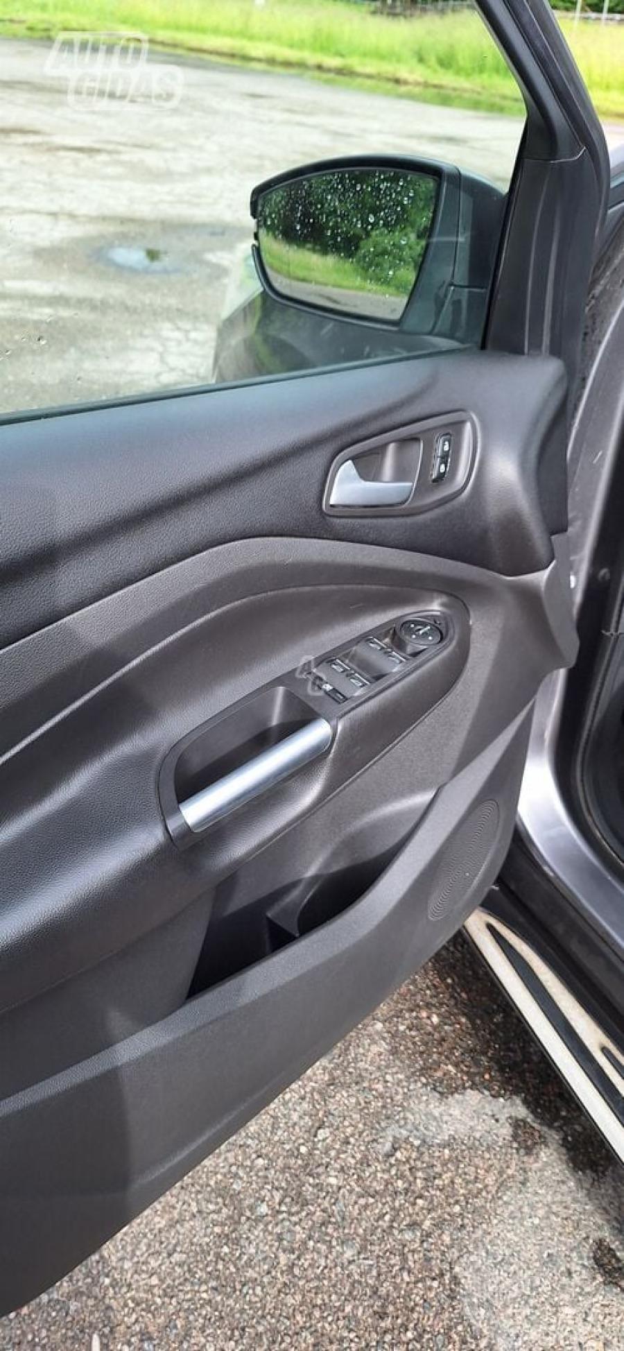 Ford Kuga 2013 Jurbarkas, ar dzinēja tilpumu 2.00 L un nobraukumu 206 tūkst. km par 5900 €, foto 9 vietnē AUTOMOTO.COM.LV
