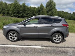 Ford Kuga 2013 in Silute, with an engine capacity of 2.00 L and mileage of 201 thousand km for 4900 €, photo 9 on AUTOMOTO.COM.LV