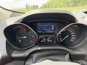 Ford Kuga 2013 in Silute, with an engine capacity of 2.00 L and mileage of 201 thousand km for 4900 €, photo 14 on AUTOMOTO.COM.LV