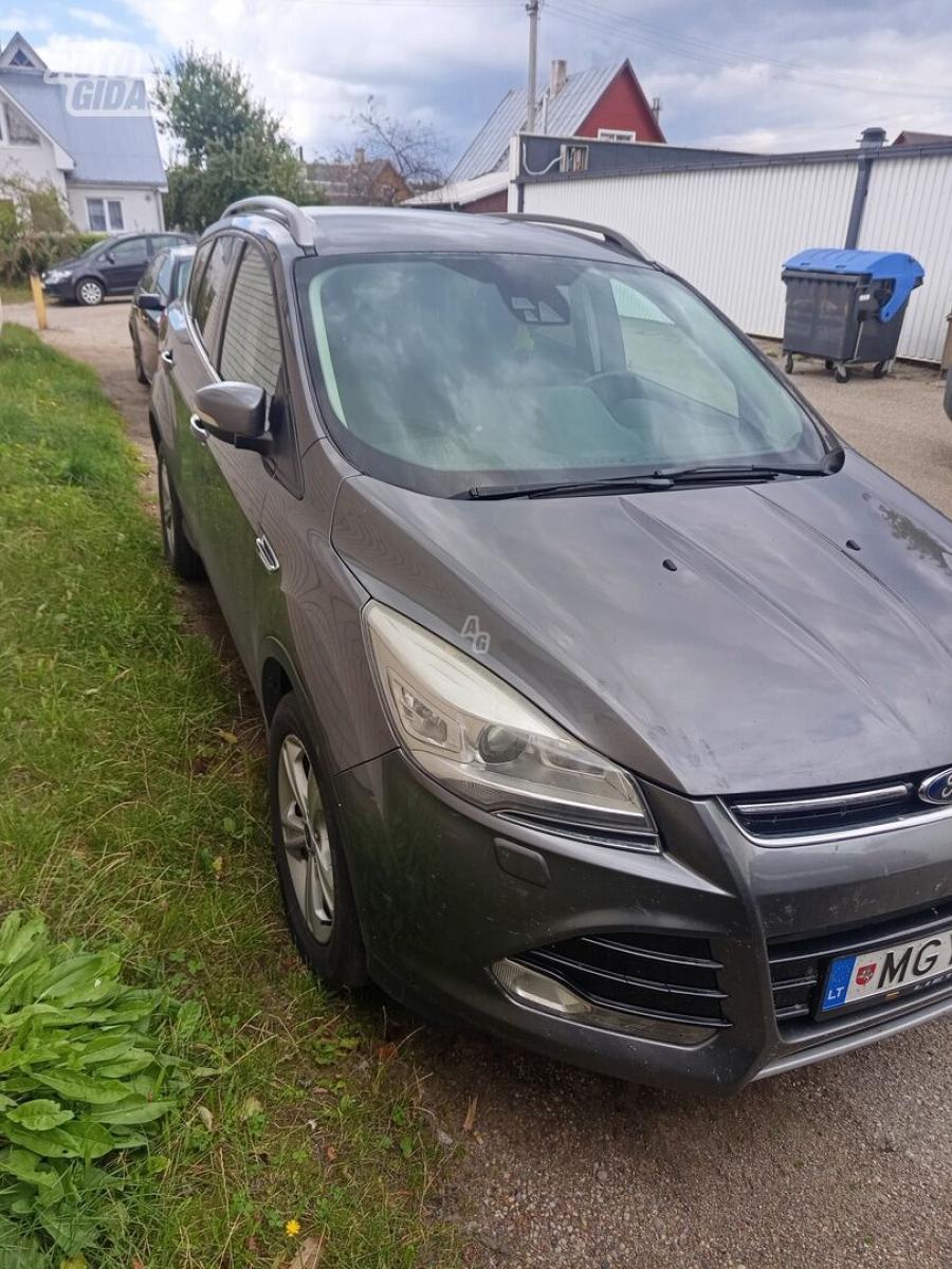 Ford Kuga 2013 in Ignalina, with an engine capacity of 2.00 L and mileage of 232 thousand km for 3800 €, photo 1 on AUTOMOTO.COM.LV