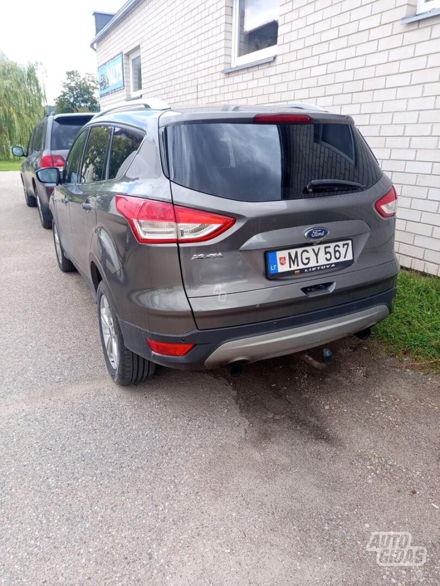 Ford Kuga 2013 in Ignalina, with an engine capacity of 2.00 L and mileage of 232 thousand km for 3800 €, photo 5 on AUTOMOTO.COM.LV