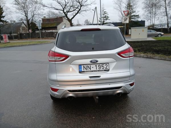 Ford Kuga 2014 in Riga, with an engine capacity of 2.00 L and mileage of 221 thousand km for 8200 €, photo 5 on AUTOMOTO.COM.LV
