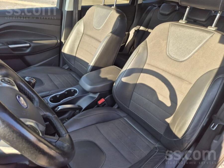Ford Kuga 2014 Saldus, ar dzinēja tilpumu 1.60 L un nobraukumu 119 tūkst. km par 8750 €, foto 21 vietnē AUTOMOTO.COM.LV
